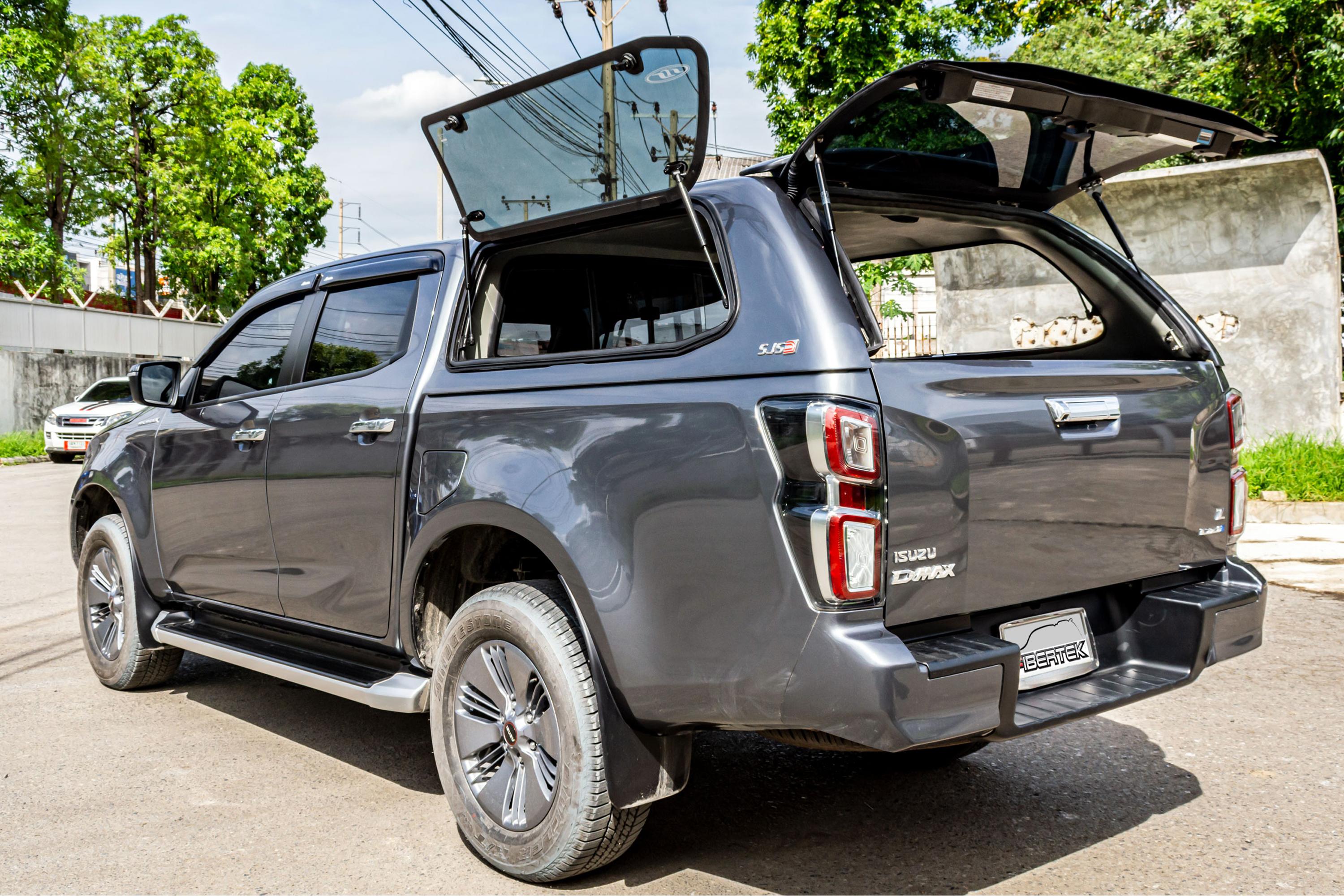 ISUZU D-MAX D-CAB MODEL 2021 HARDTOP VERSION 2 - HARDTOPS - Fibertek ...