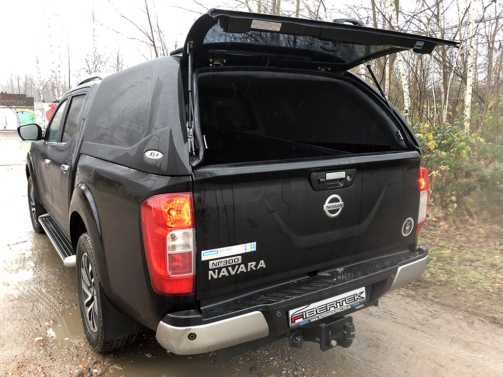 NISSAN NAVARA NP300 D-CAB HARDTOP COMMERCIAL - HARDTOPS - Fibertek ...
